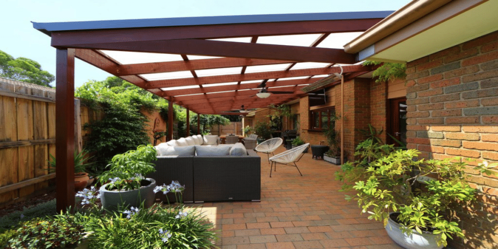 20 Extension Patio Roof Ideas to Boost Your Outdoor Living Experience ...